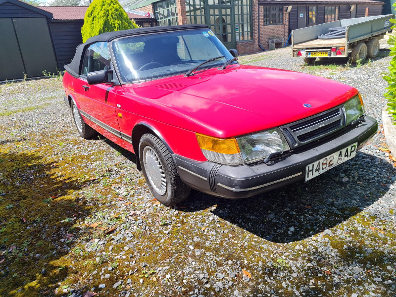 Classic Saab 900 Cars for Sale | CCFS