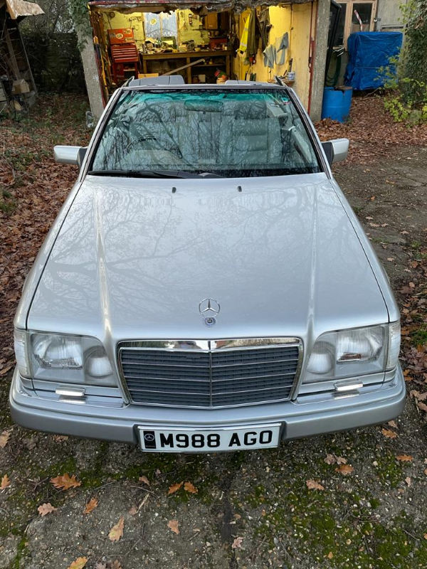 Classic Mercedes Benz 220 Cars for Sale | CCFS