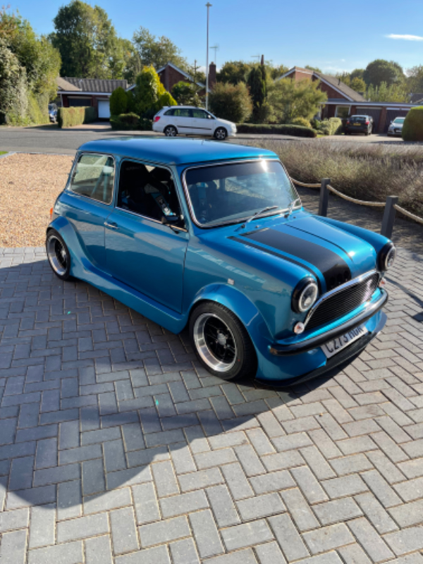 Classic Austin Mini Cars for Sale | CCFS