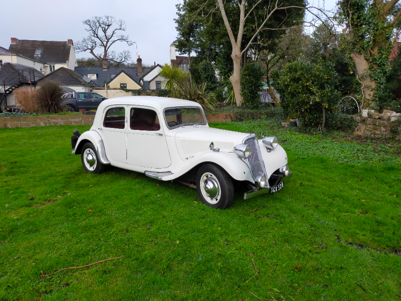 Classic Citroen Traction Cars for Sale | CCFS