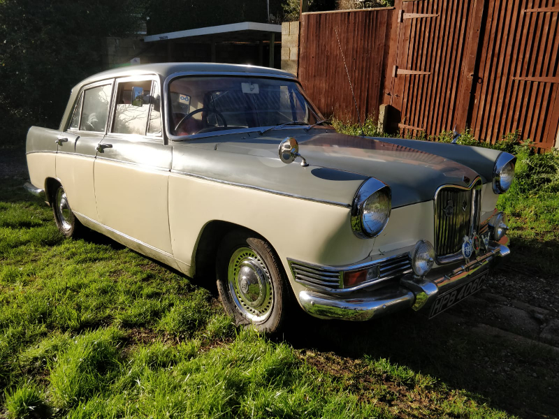 Classic Riley 4 Cars for Sale | CCFS