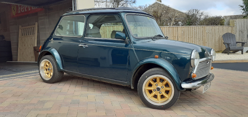 Classic Rover Mini Cars for Sale | CCFS