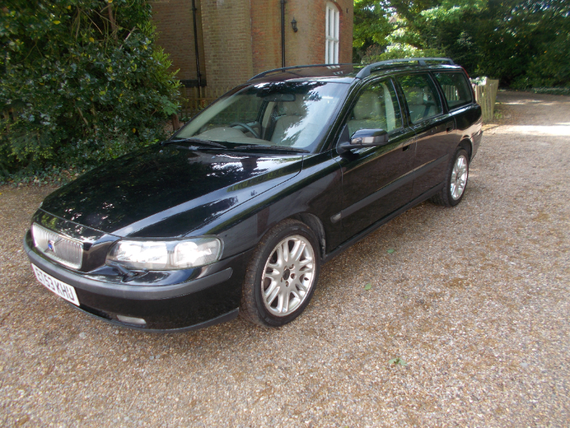 Classic Volvo V70 Cars for Sale | CCFS