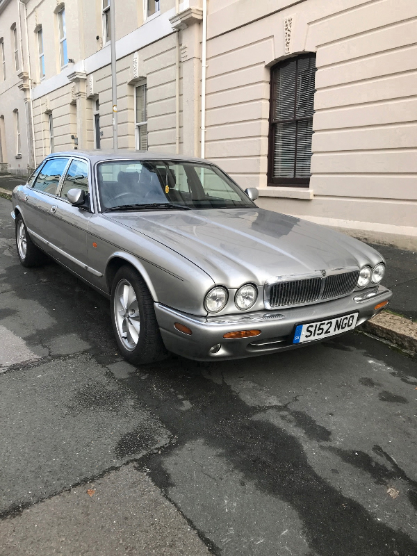 Classic Jaguar Sovereign Cars for Sale | CCFS