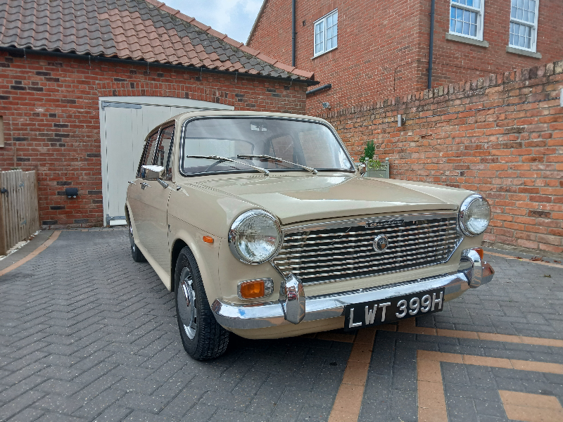Classic Austin 1100 Cars for Sale | CCFS