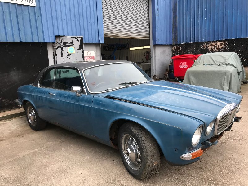 Classic Daimler Sovereign Cars for Sale | CCFS