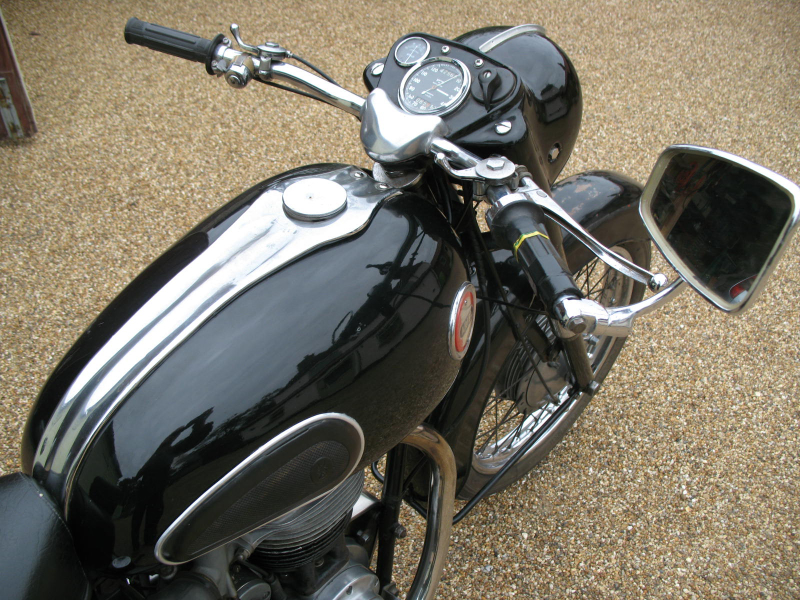 Classic Ariel Bikes for Sale | CCFS UK