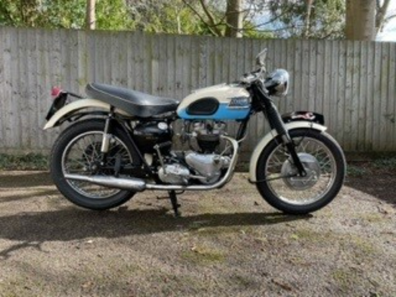 Classic Triumph Bikes for Sale | CCFS UK