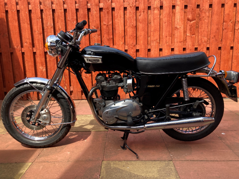 Classic Triumph Bikes for Sale | CCFS UK