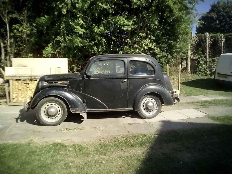 Classic Ford Anglia Cars for Sale | CCFS