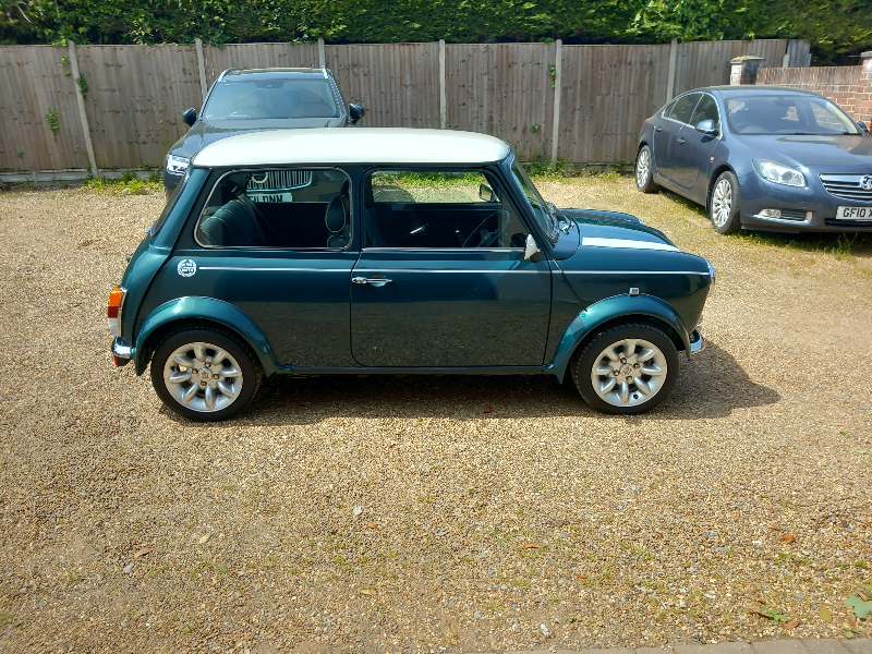 Classic Rover Mini Cars for Sale | CCFS