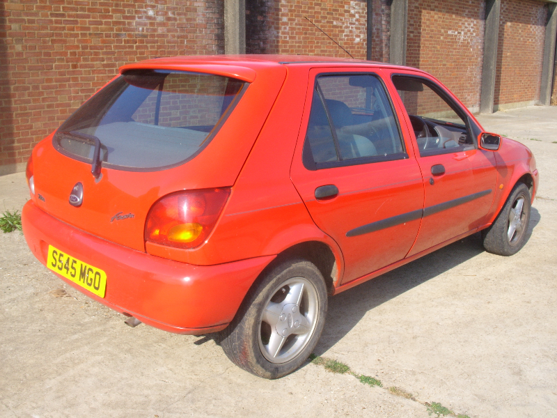 Classic Ford Fiesta Cars for Sale | CCFS