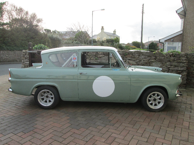 Classic Ford Anglia Cars for Sale | CCFS