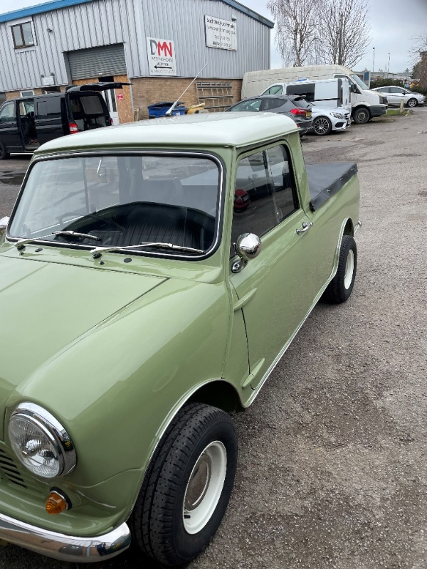 Classic Austin Mini Cars for Sale | CCFS