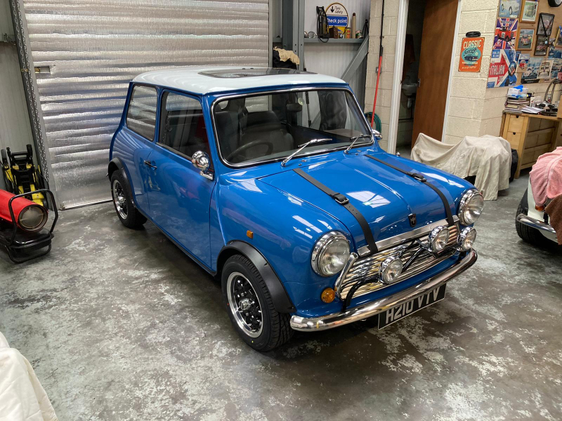 Classic Rover Mini Cars for Sale | CCFS