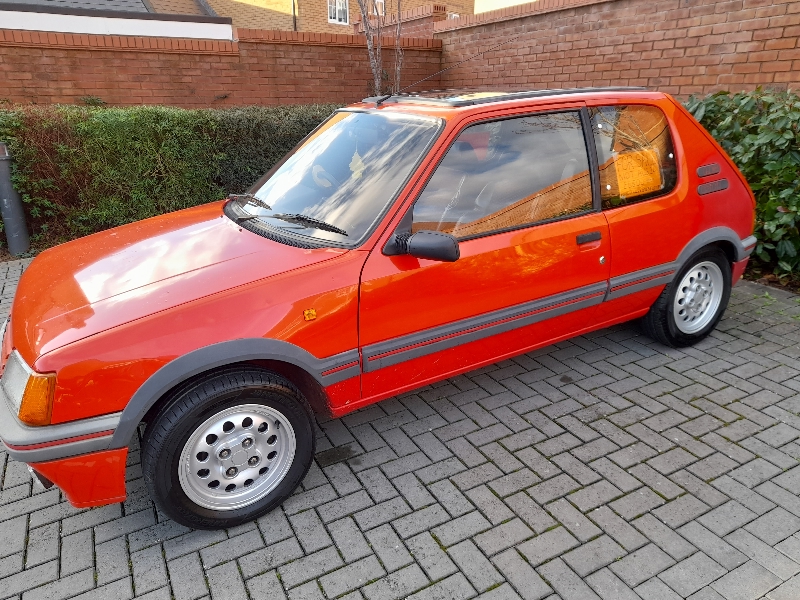 Classic Peugeot Cars for Sale | CCFS