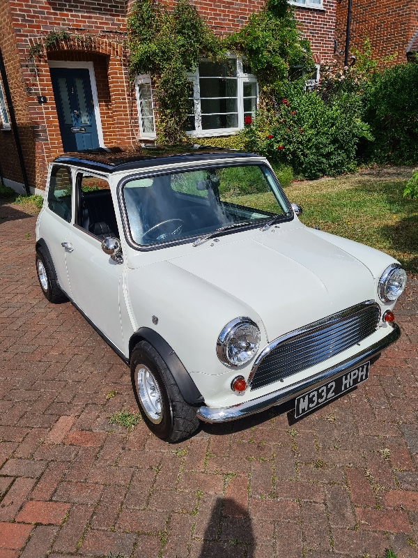 Classic Mini Mayfair Cars for Sale | CCFS