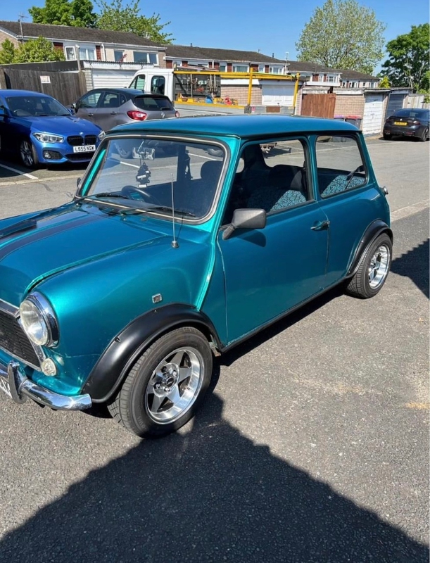 Classic Rover Mini Cars for Sale | CCFS